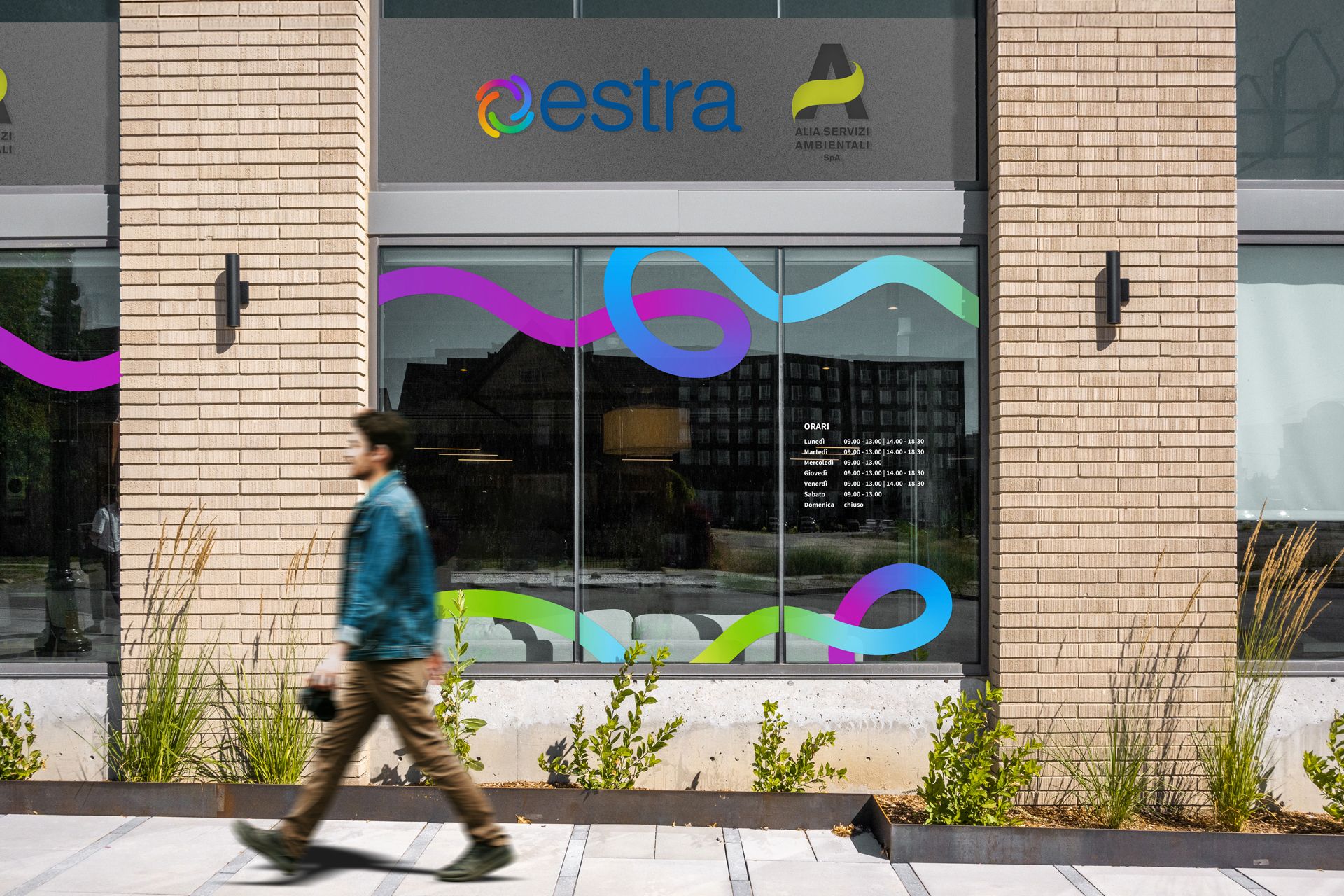 Estra and Alia - Store communication identity | Jam Area